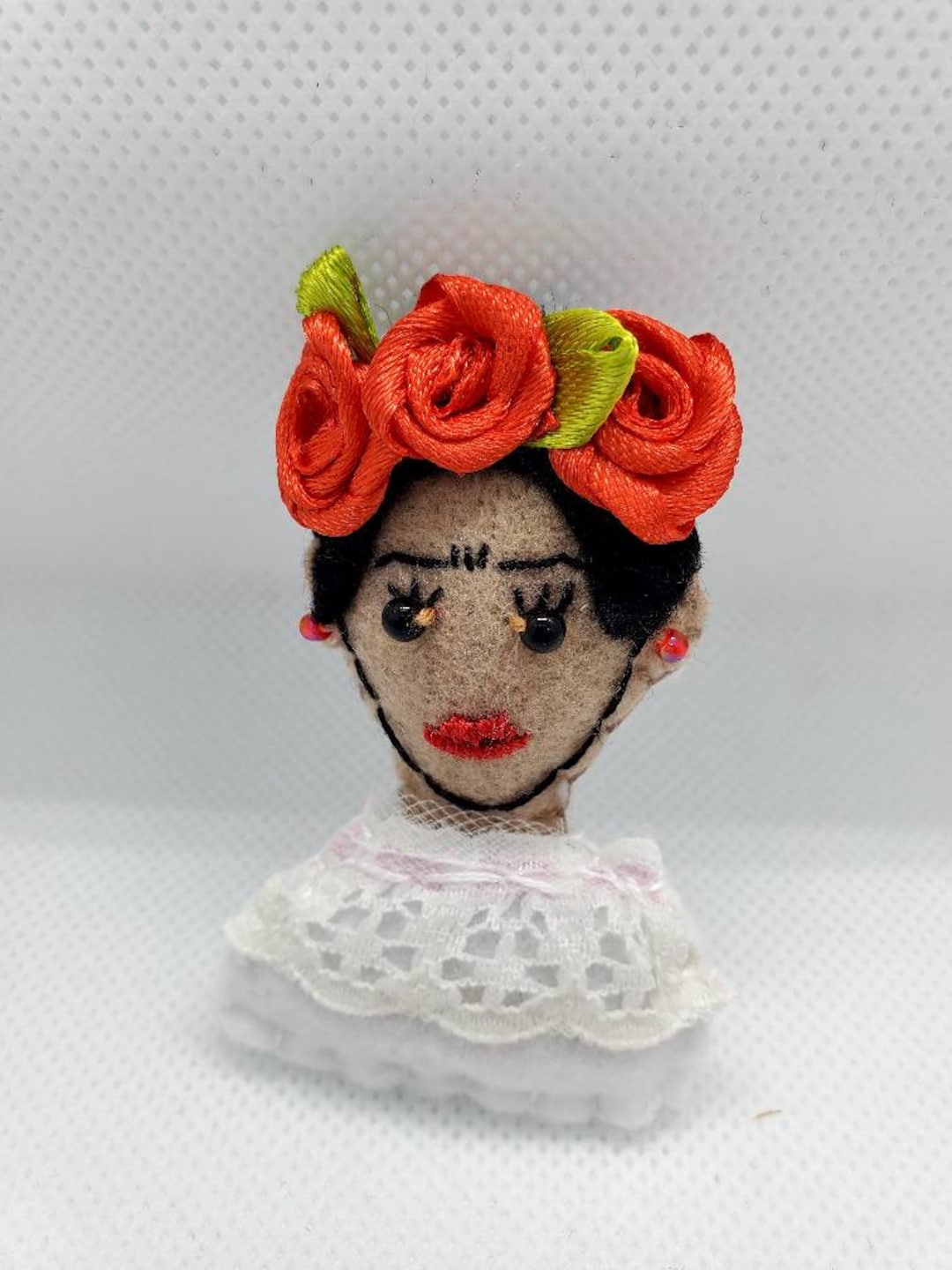 Frida Kahlo Pin, Handmade Felt Pin - Etsy