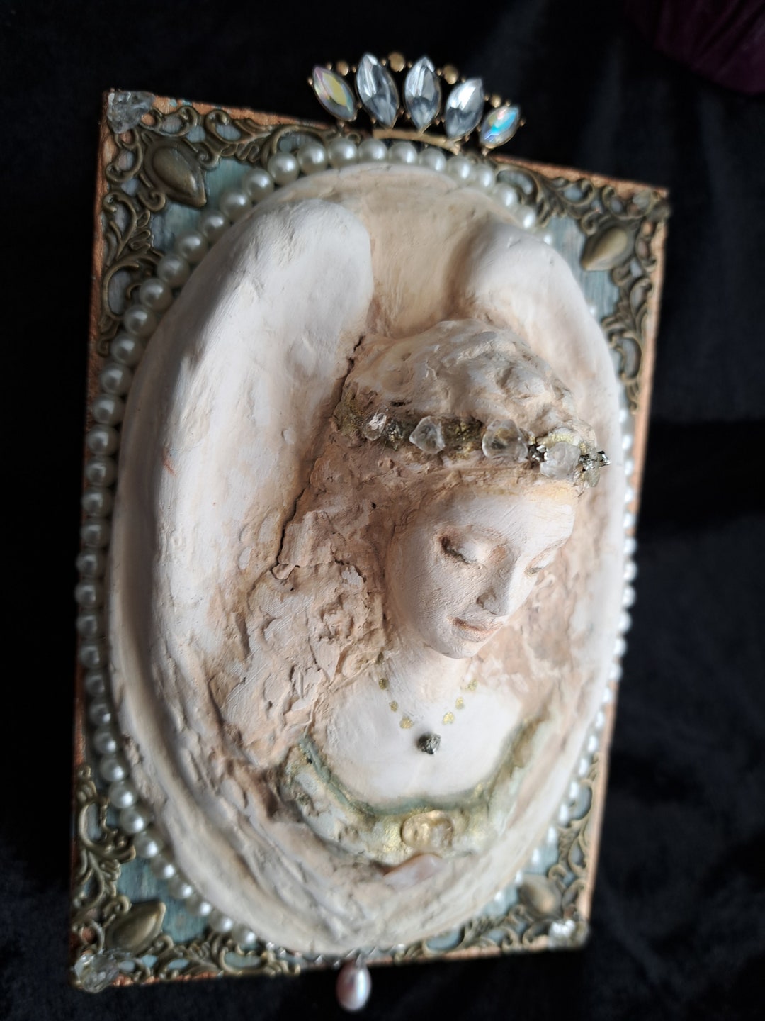 Angel of Reprieve- Sculpted Porcelain Angel Shrine Plaque- Lisa Azzano ...