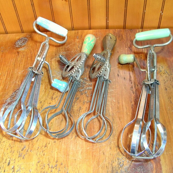 Vintage Hand Mixer - Etsy