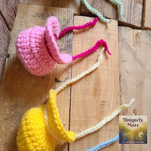 Crochet Pattern / Chicken Bonnet / Spring Chicken / Chicken Hat ...