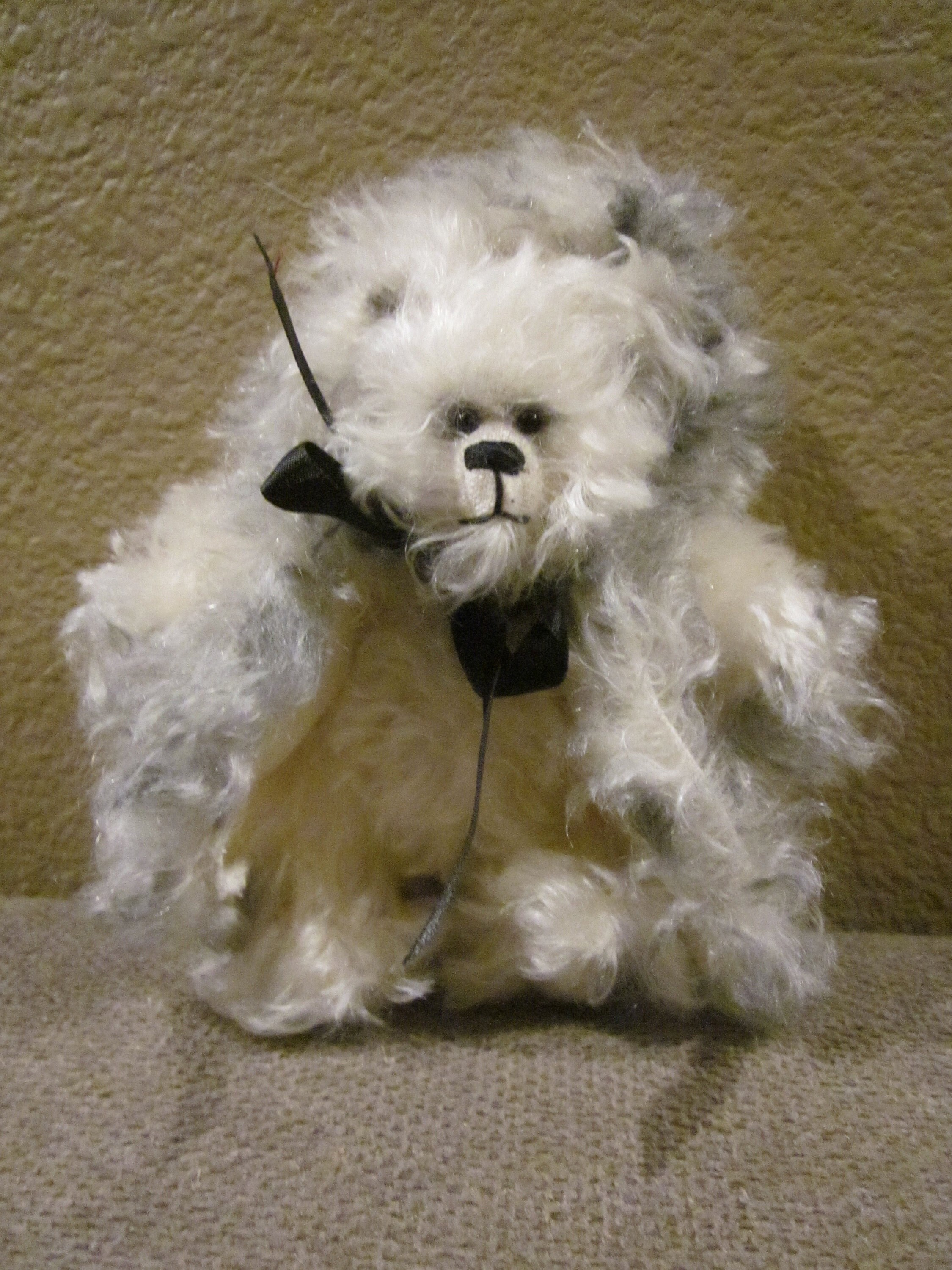 Meet hugo a Fantastic Mohair Teddy Bear Created by Vicki Peres of ...