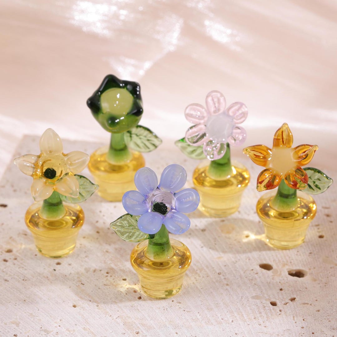 Mini Sunflower Flower Pot Glass Flower Pot Suitable for Flower Lovers ...