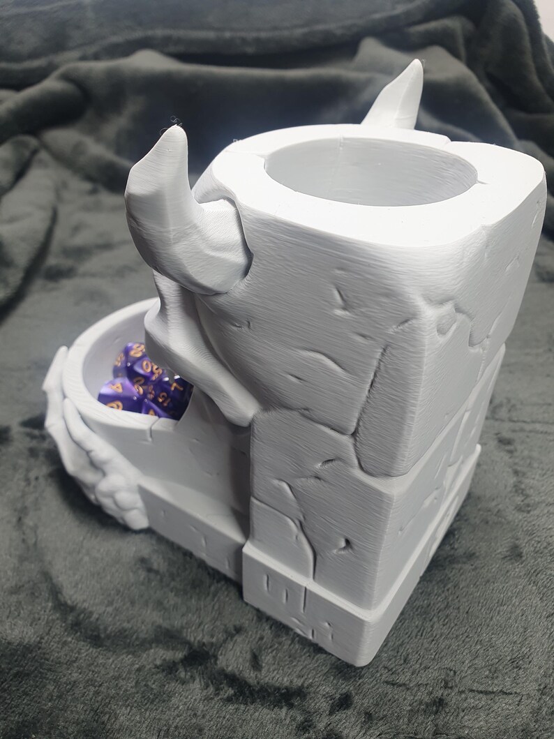 3D Printed Gravefang Demon Skull Dice Roller Tower | Dice Tower for ...