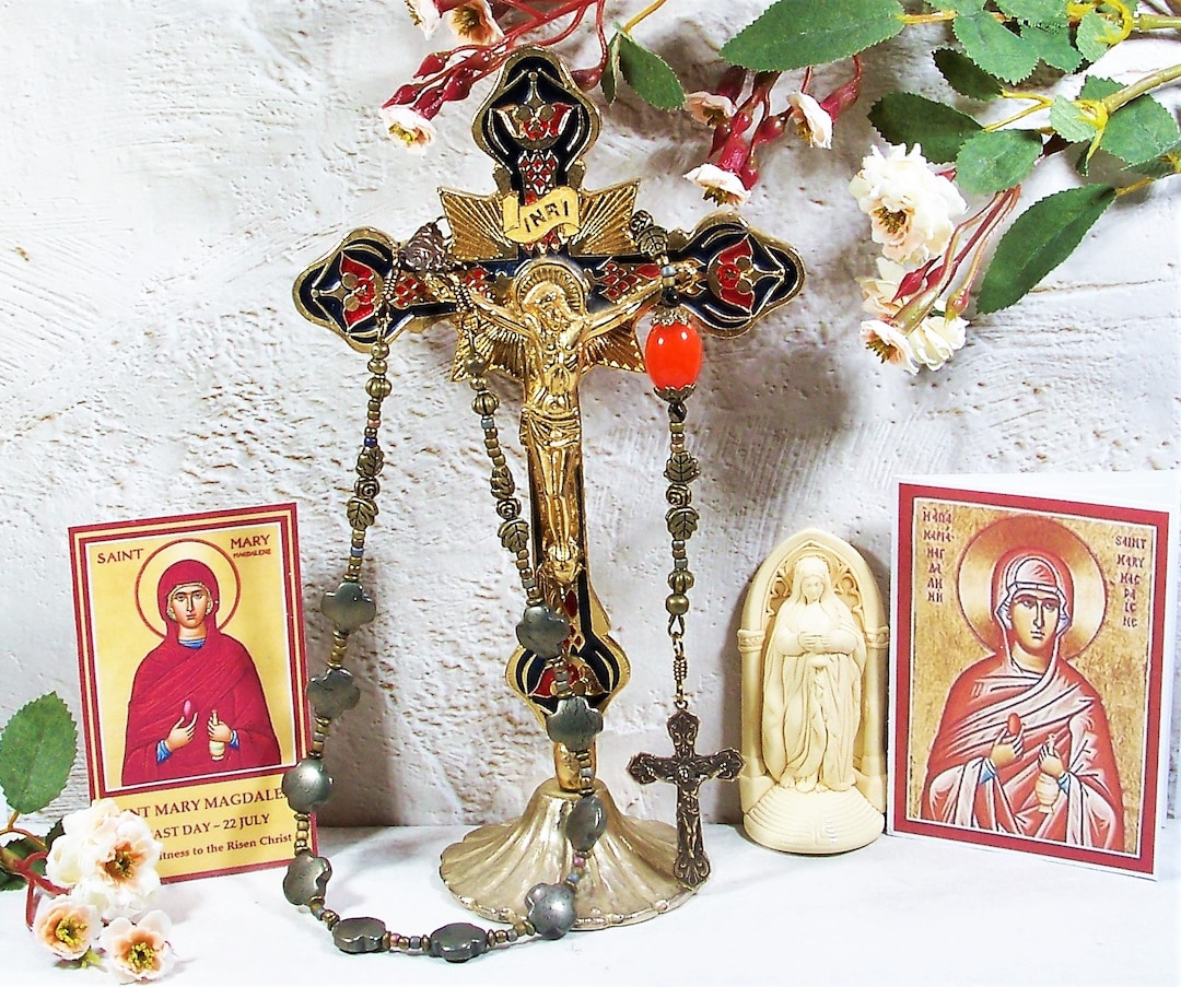 The Red Egg, a Mary Magdalene One-decade Catholic Rosary - the Special ...