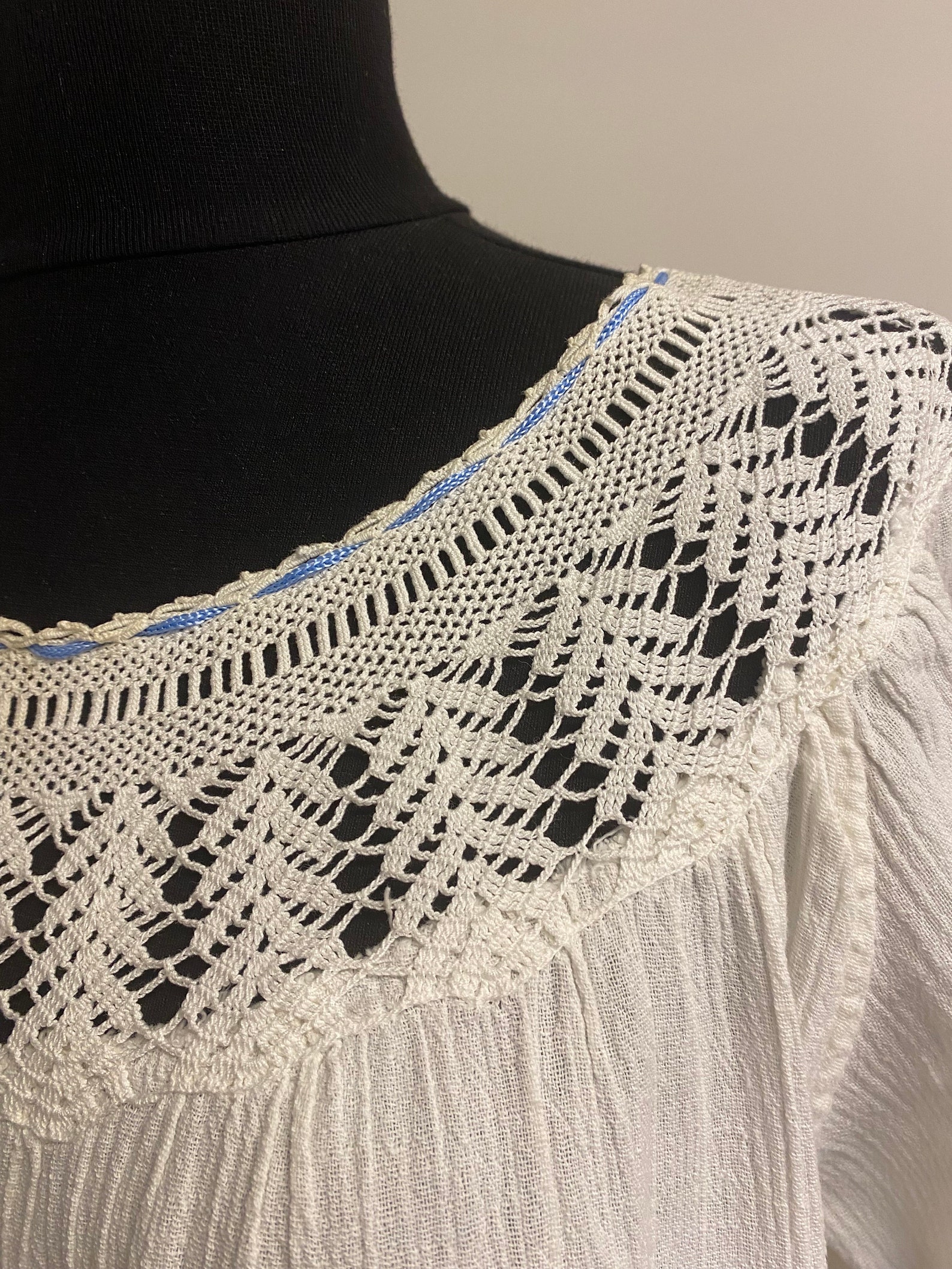 1970s Vintage Romantic White Night Gown With Chrochet Collar / White ...