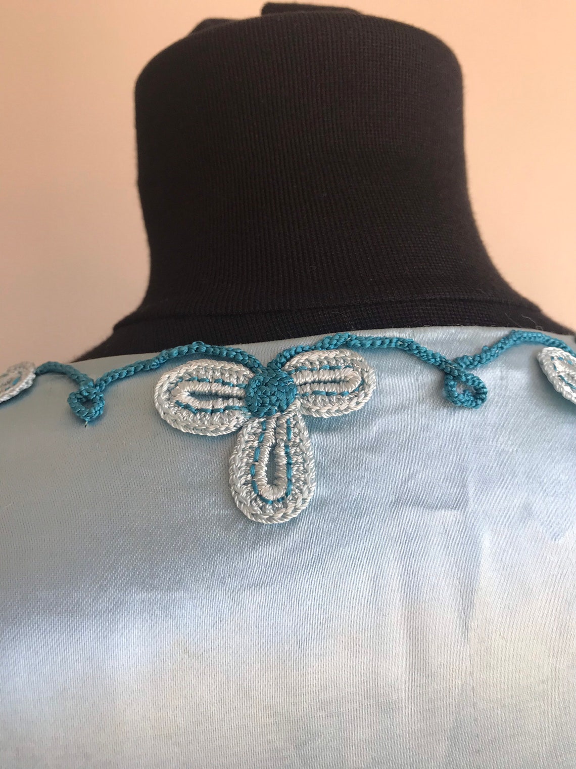 1970s Vintage Baby Blue Robe / Shabby Chic Soft Blue Morning Robe ...