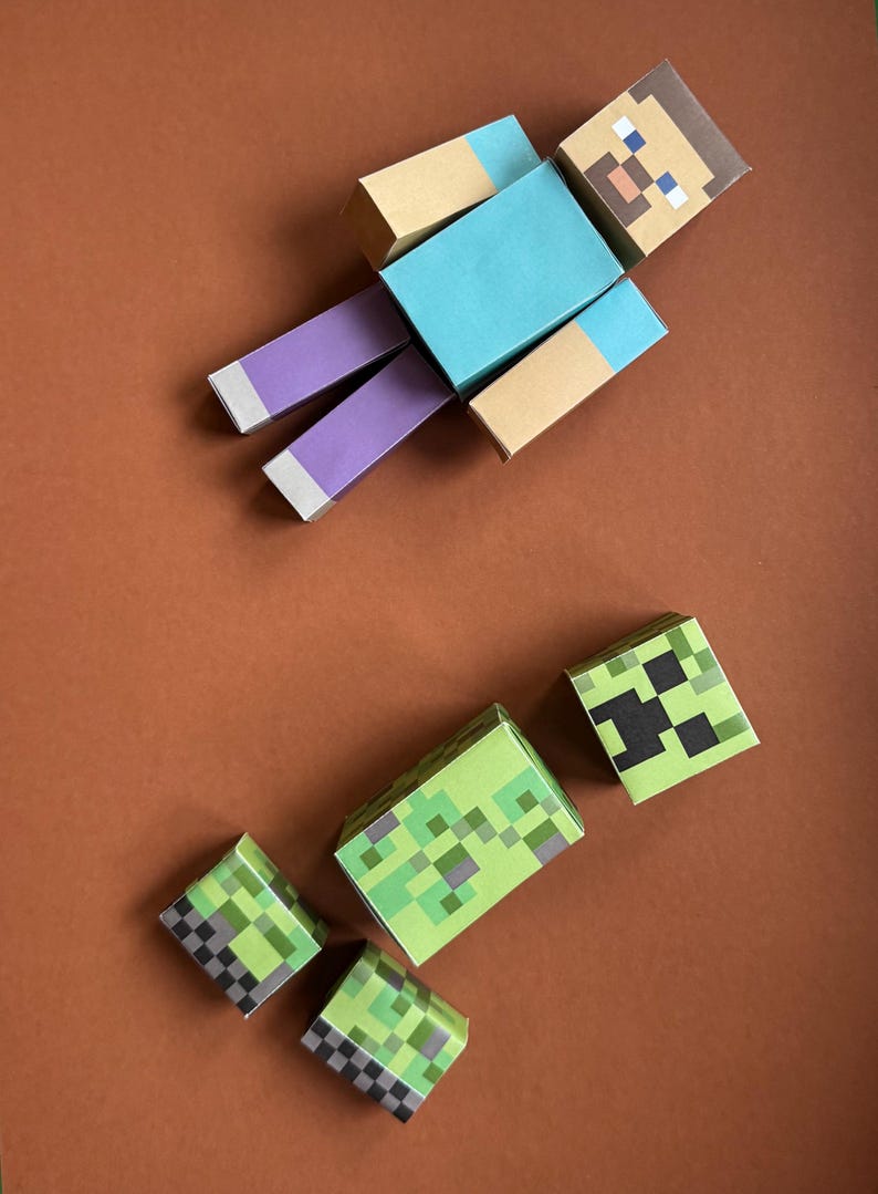 Minecraft -style Figurines Cut-out, Steve, Creeper and TNT, Cut and ...
