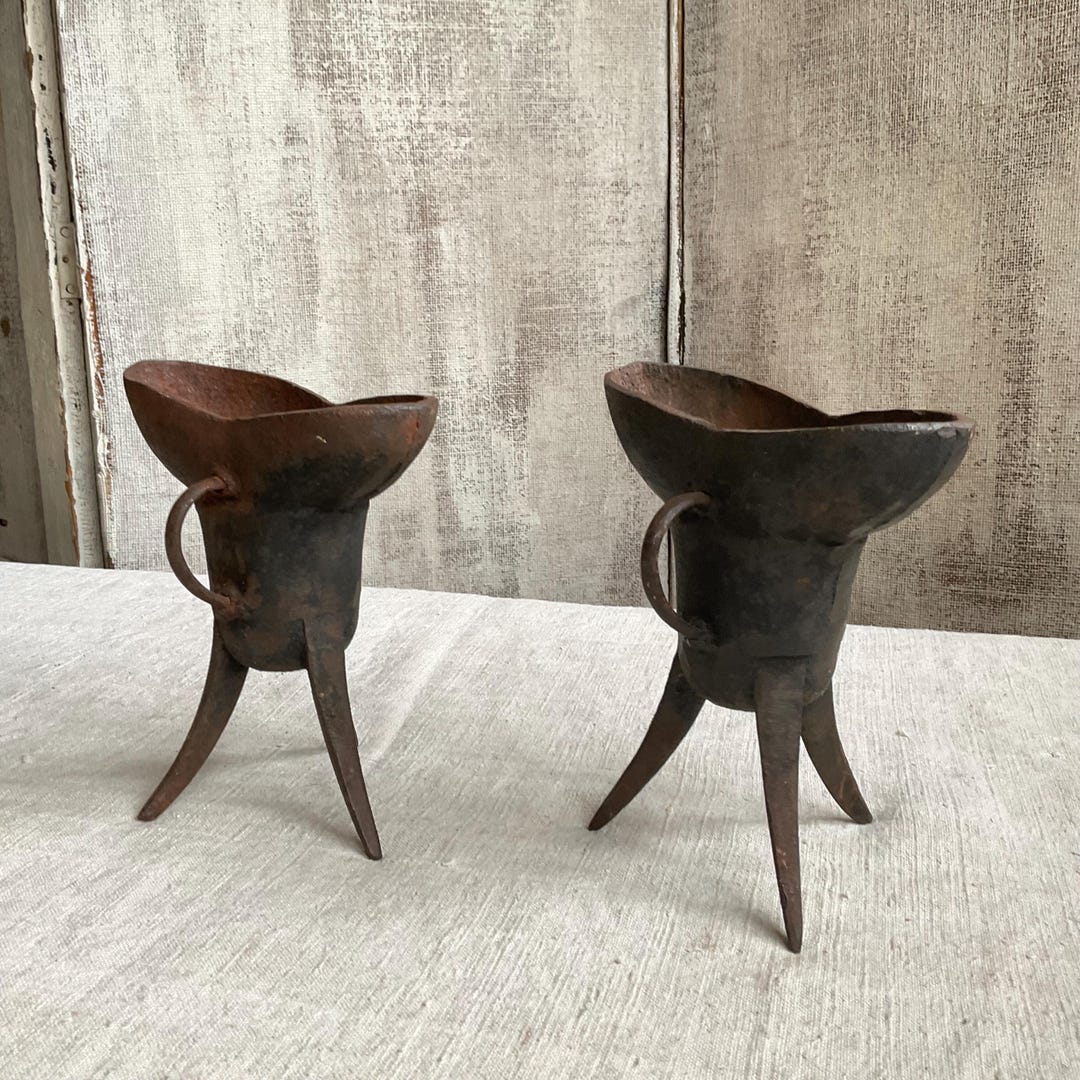 Antique Wine Cups ,cast Iron Ritual Tripod Wine Vessels, Jue Chinese ...