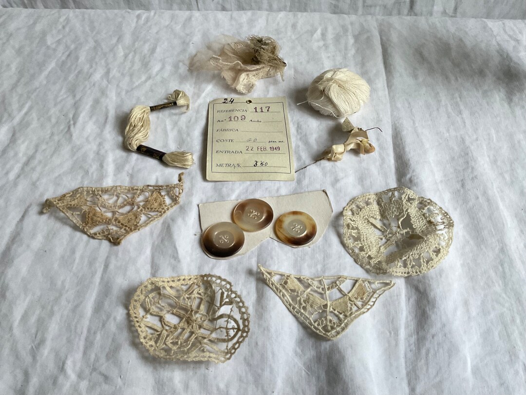 Vintage Appliqués & Buttons for Sewing and Crafts Projects / 6pc - Etsy