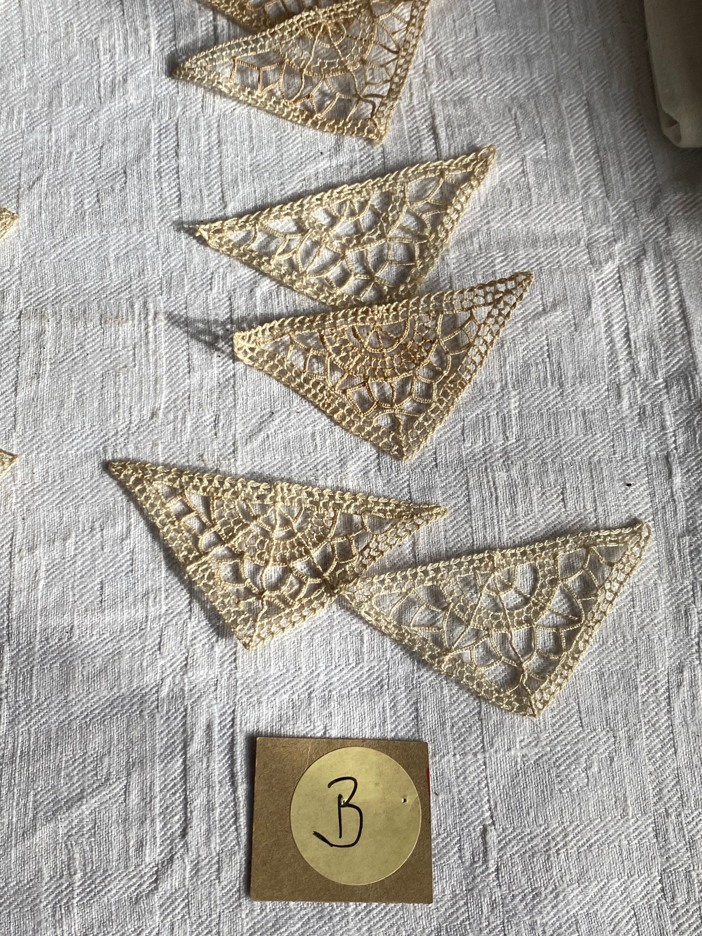 Antique Lace Appliqués Vintage Fabric Inserts. Handmade - Etsy UK