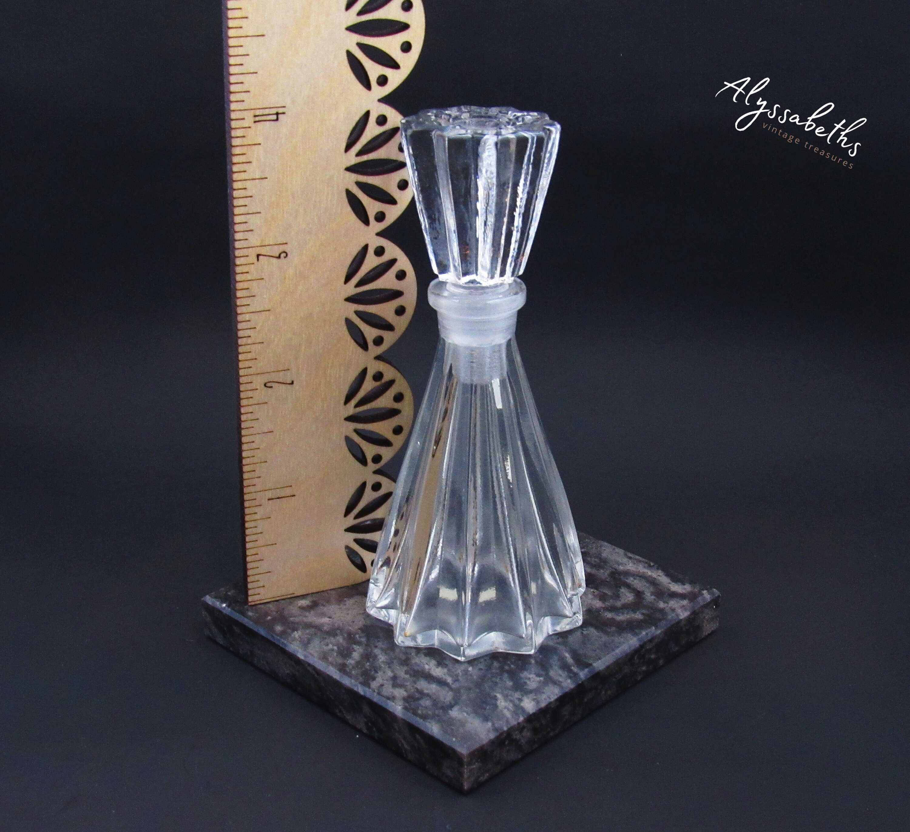 Vintage 1940s Cut Glass Dorsay Intoxication Perfume Bottle - Etsy