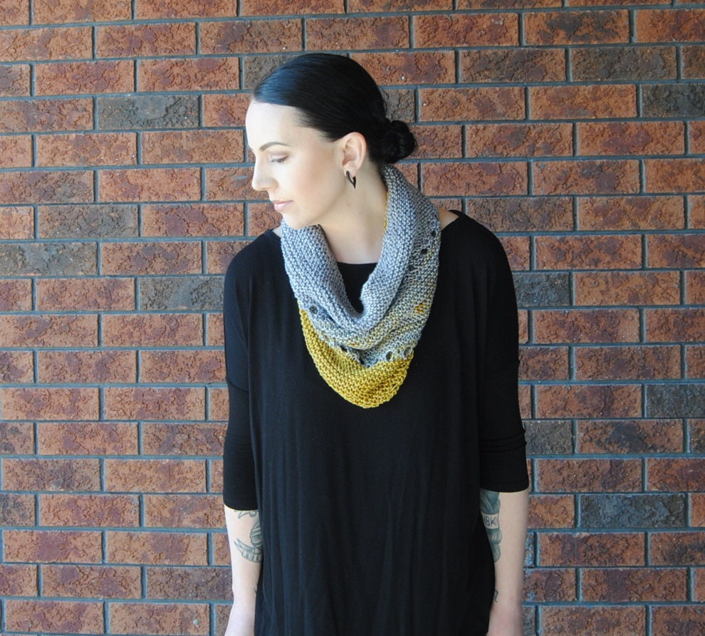 SHIFT Cowl Knitting Pattern PDF - Etsy