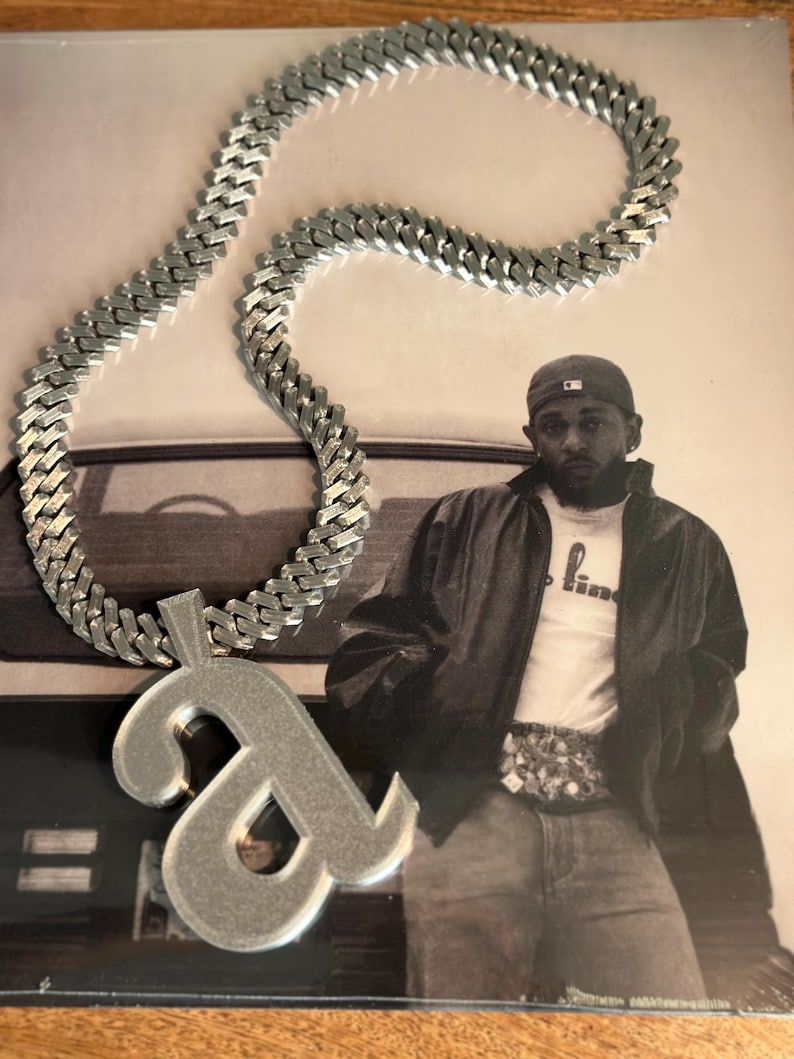 Kendrick Lamar A Minor Necklace: Hip-hop Costume Chain - Etsy
