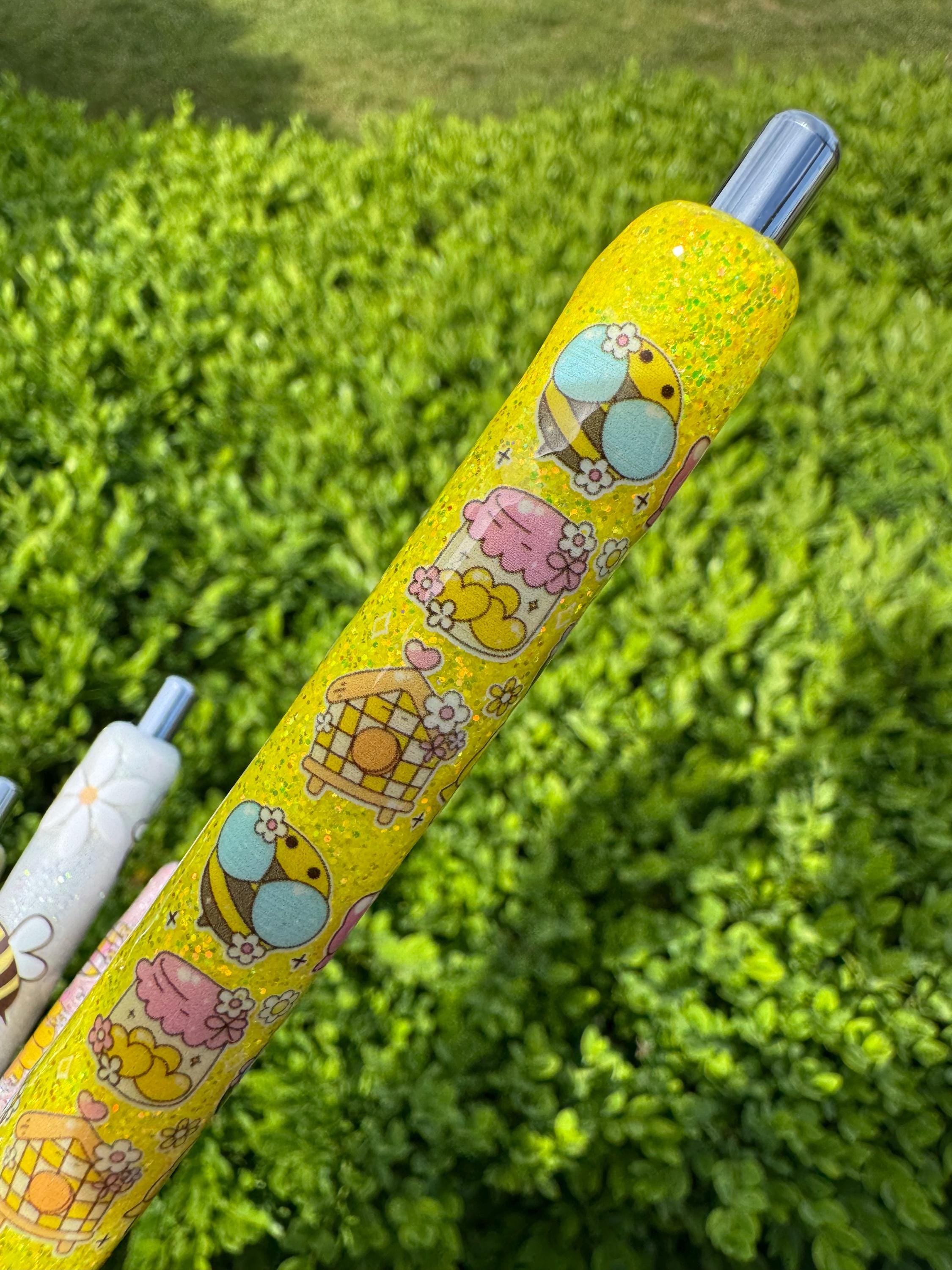 Bees Glitter Pens, Bee Pen, Daisy Pen, Resin Pen, Handcrafted Pen, Ink ...