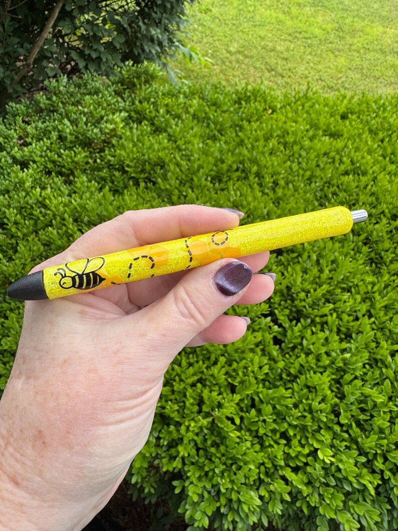 Bees Glitter Pens, Bee Pen, Daisy Pen, Resin Pen, Handcrafted Pen, Ink ...