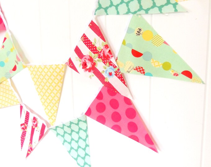 Shabby Chic Banner, Bunting, Pennant Fabric Flags, Decor Flower, Mint ...
