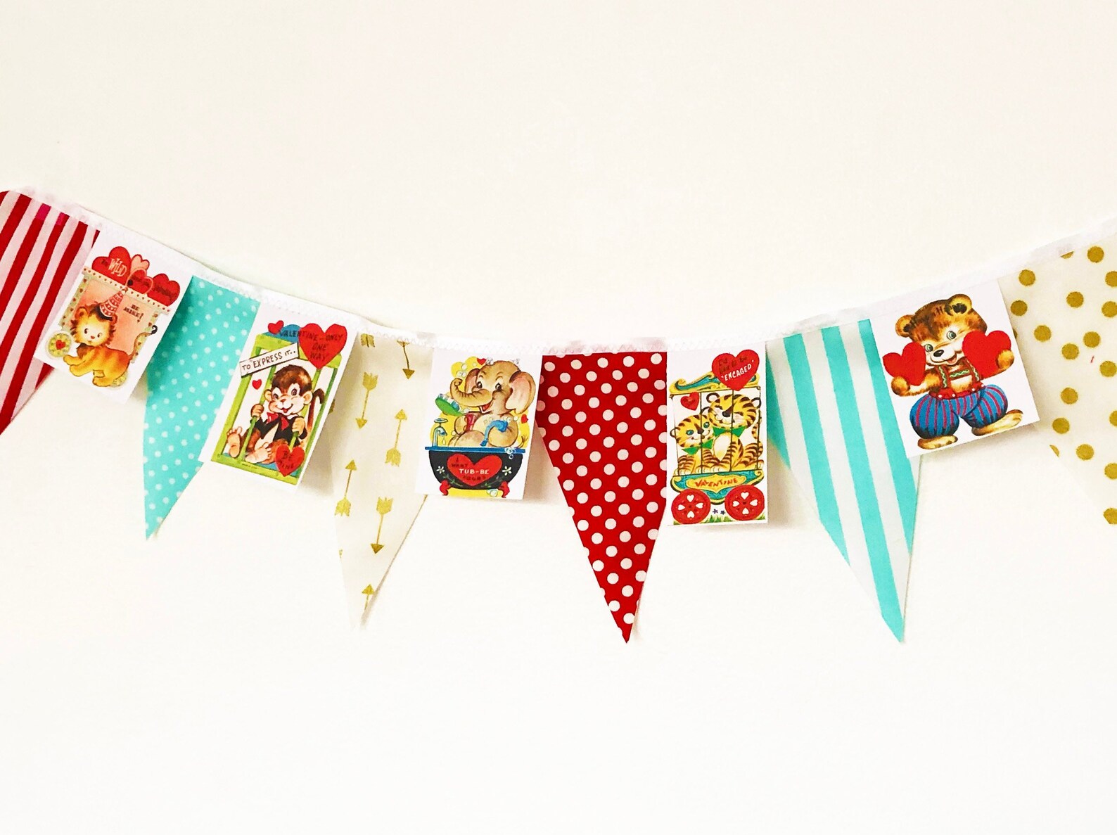 Valentine Bunting Banner Valentine's Day Decor Vintage - Etsy
