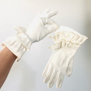 Vintage Ruffled Formal Gloves / 1950s Antique Style Gauntlet Fancy ...