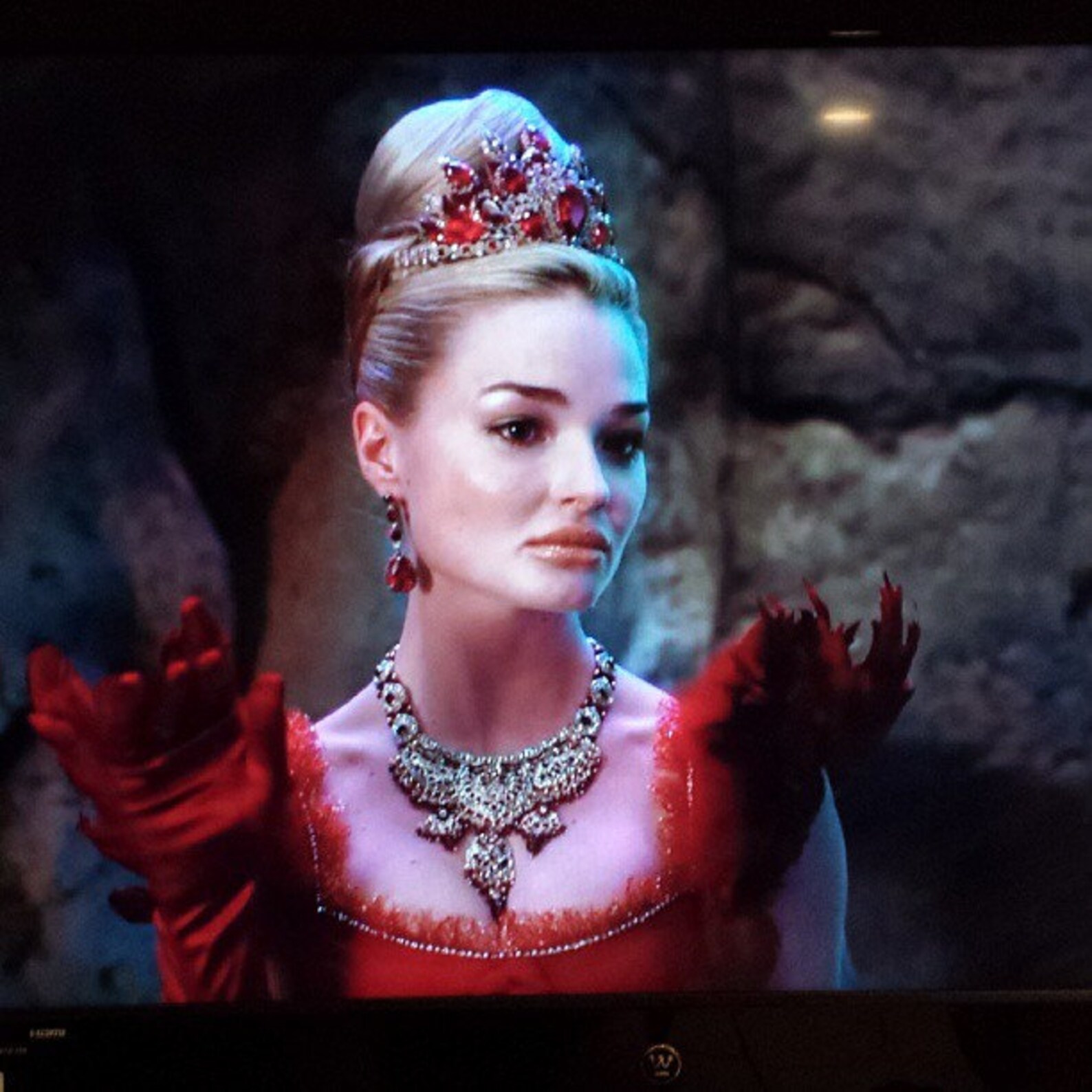 RED QUEEN DELUX Crown Replica From Once Upon A Time in Wonderland ...