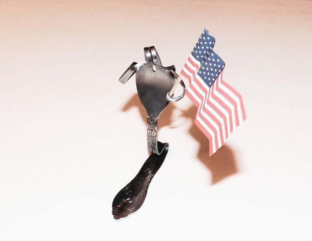 Fork Sculpture Soldier Saluting the US Flag - Etsy