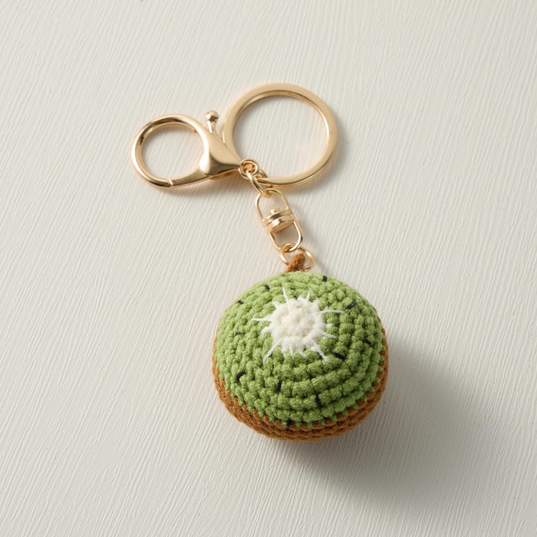 Hand-knitted Kiwi Keychain – Cute Yarn Crochet Bag Charm - Etsy