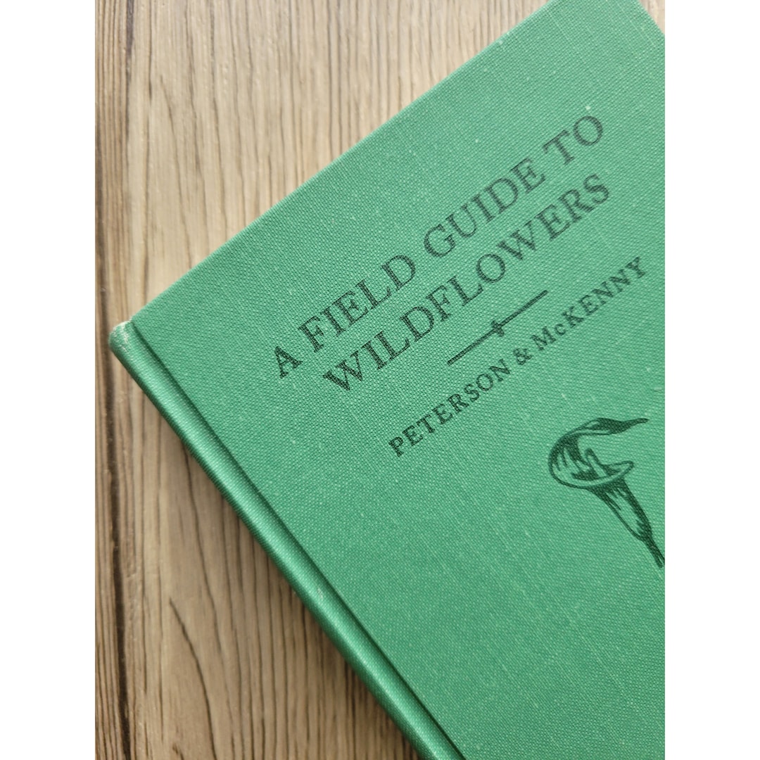 FIELD GUIDE to the Wildflowers, Peterson Field Books, 1968 - Etsy