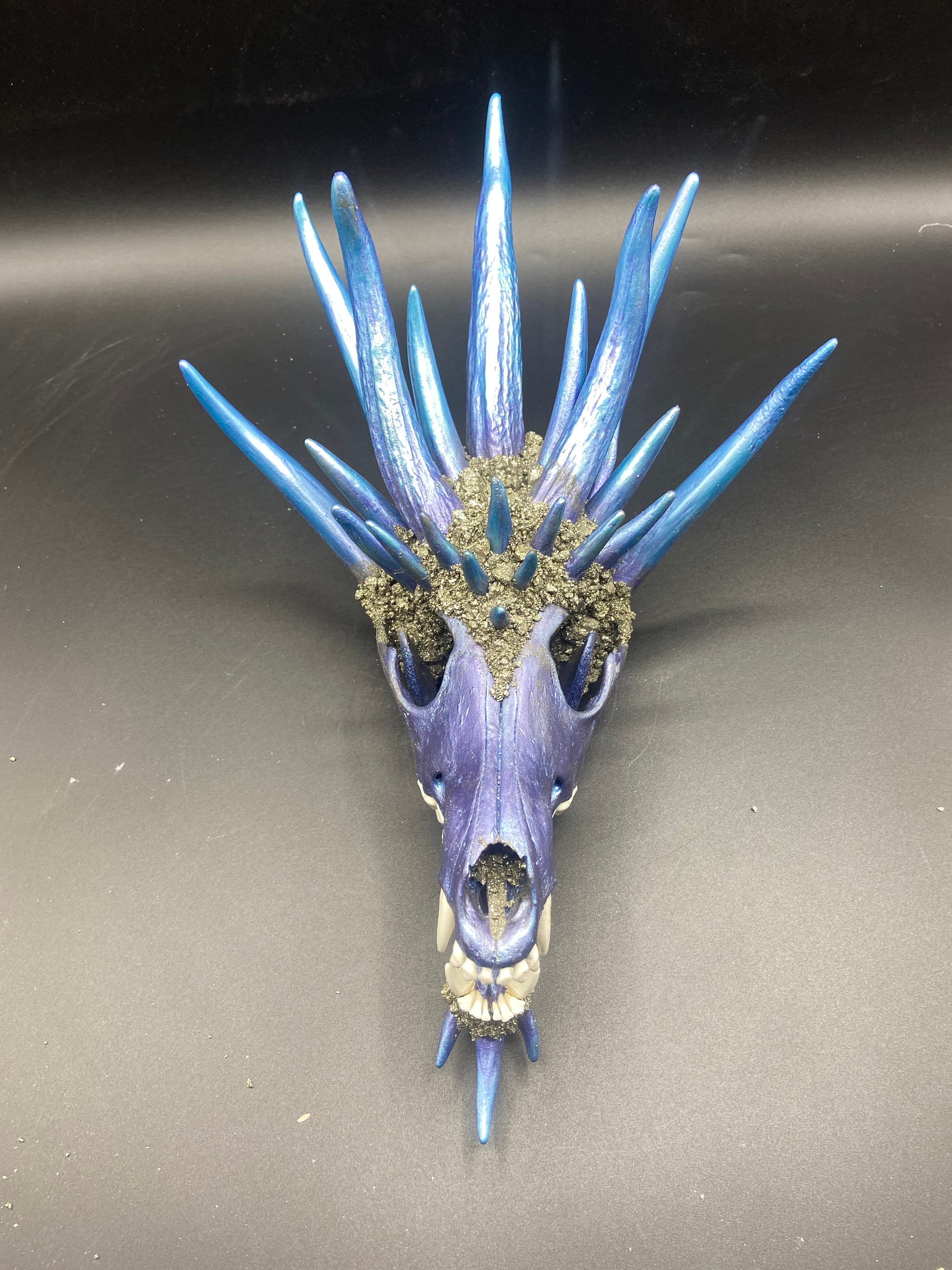 Dragon skull dark and light blue Sculpture Art Objects etna.com.pe