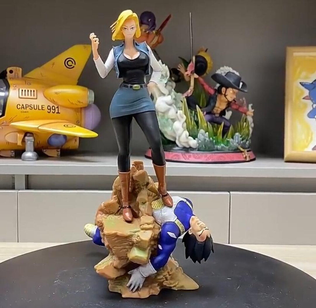 Android 18 the Ultimate Warrior Statue - Dragon Ball - Etsy