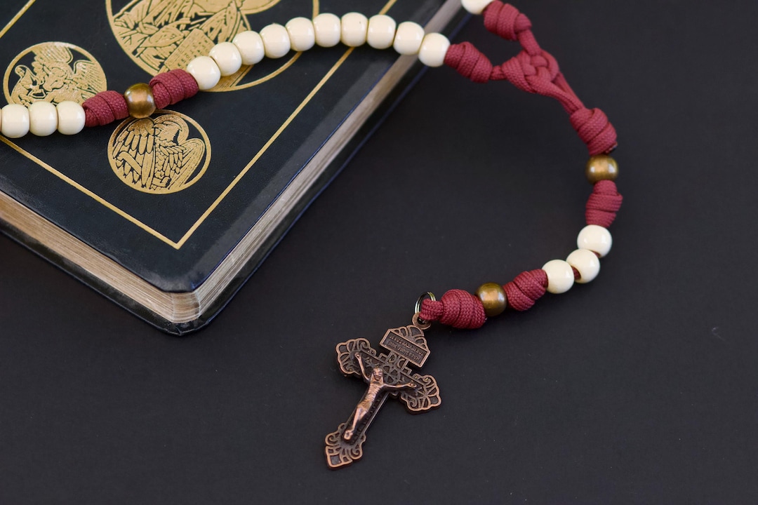 The Scourging | Cream Yellow, Crimson, and Bronze Catholic Paracord ...