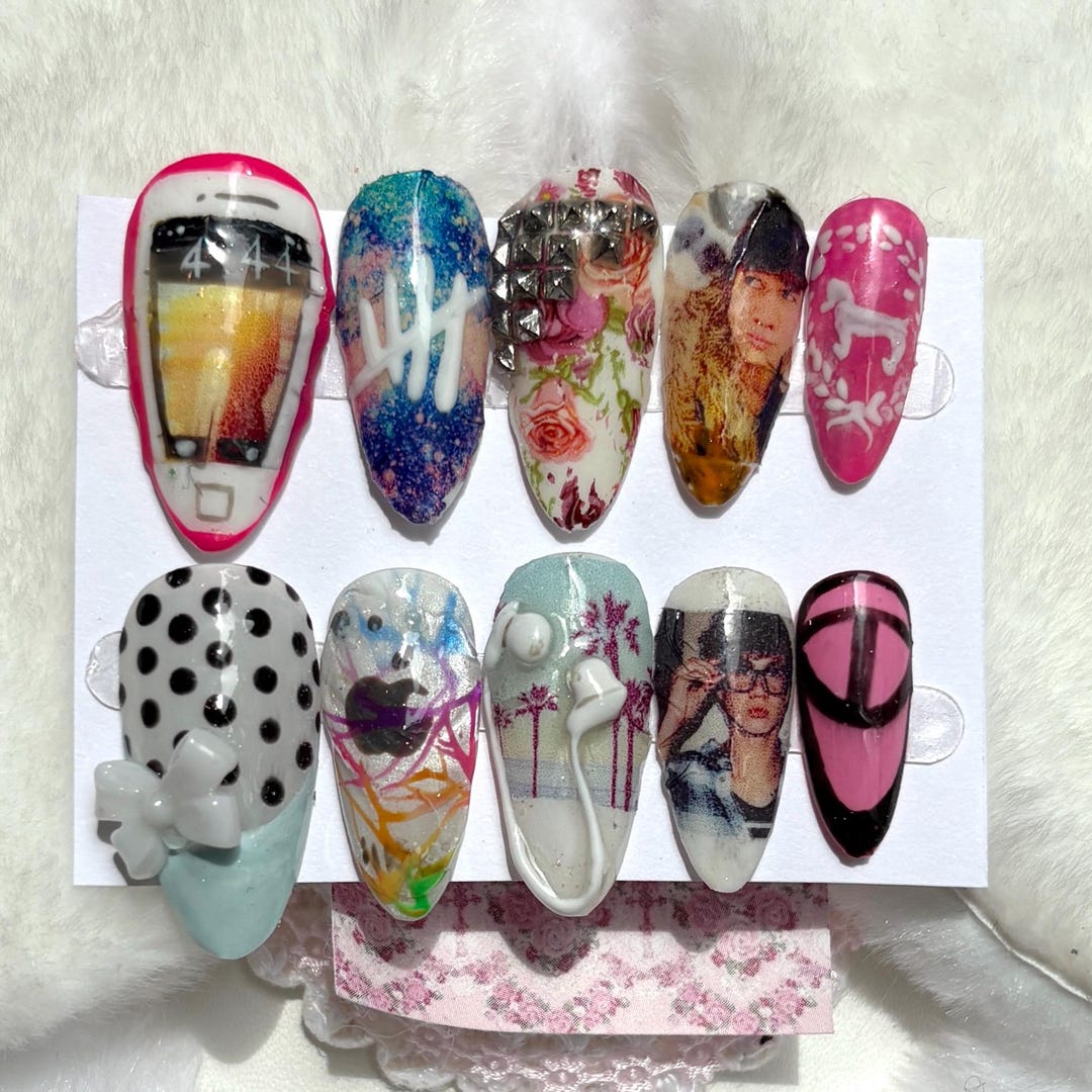 5SOS 2010s Tumblr Handmade Press-on Nail Set - Etsy
