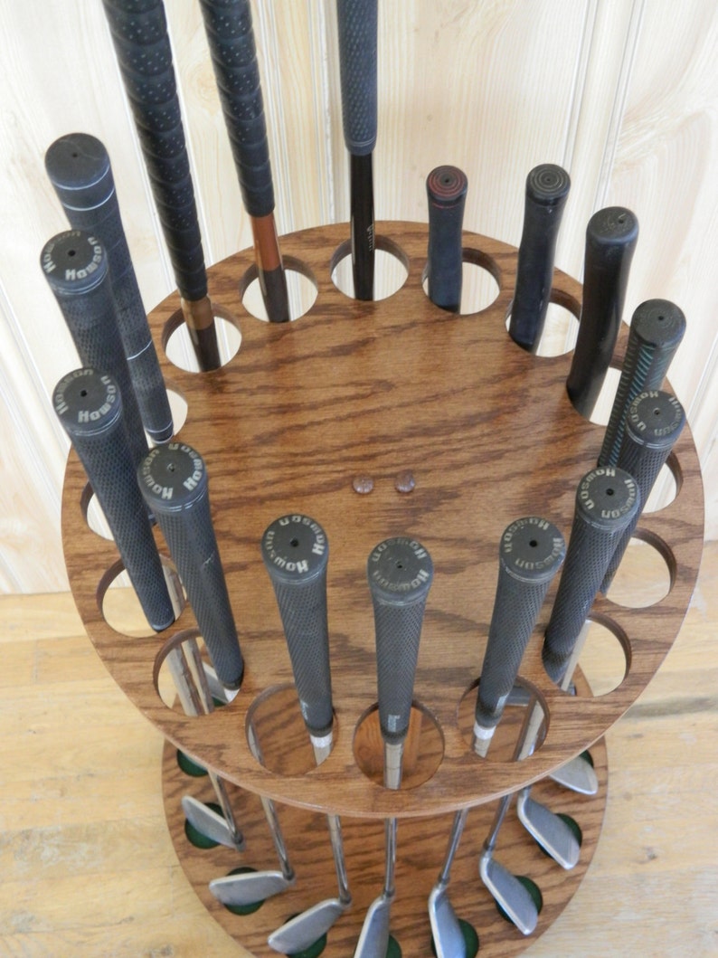 Golf Club, Putter Display Rack. ROTATING, 16 Club Putter Oak Wood ...