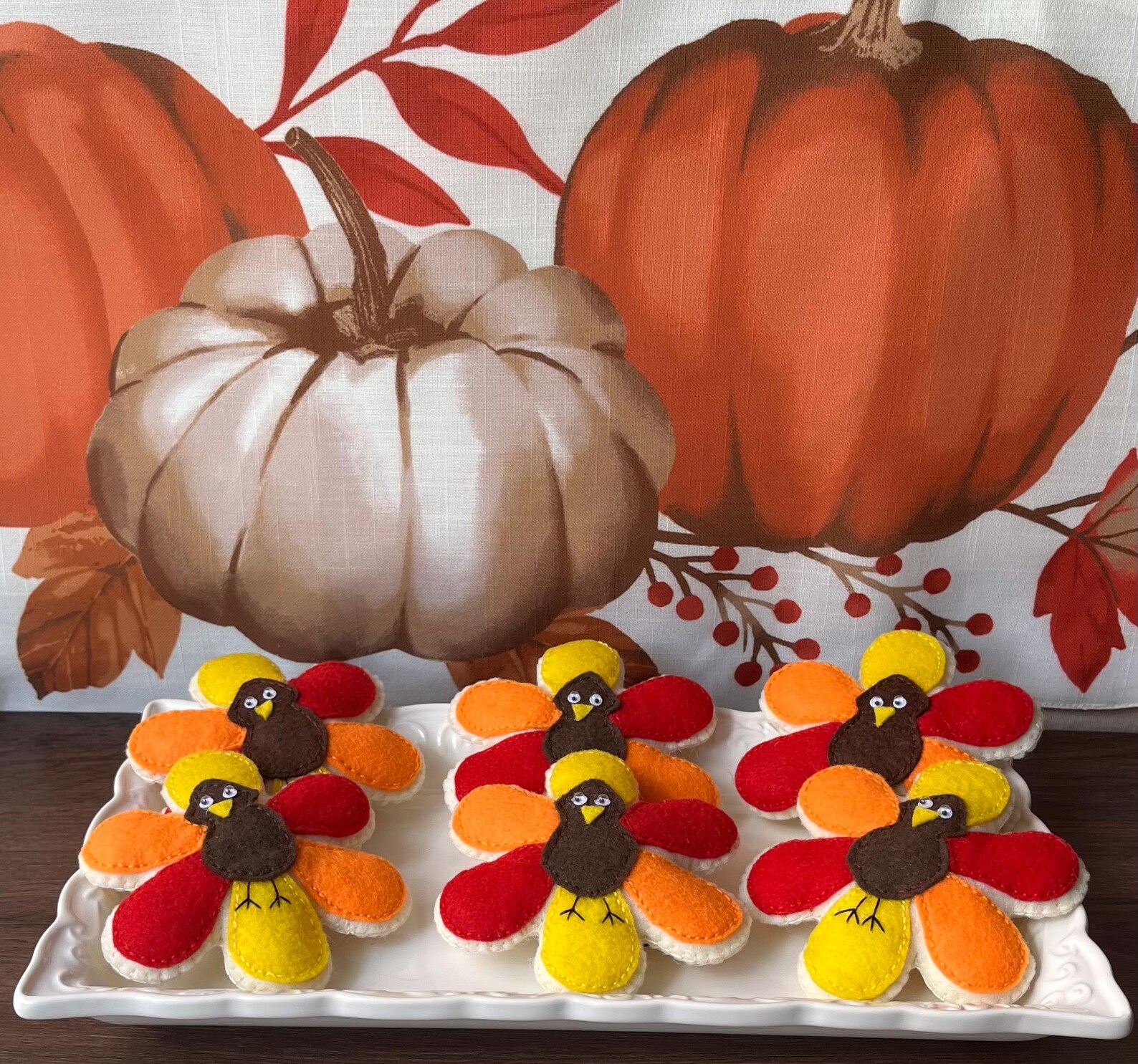 Felt Turkey Cookies | Thanksgiving Tiered Tray | Turkey Sugar Cookies ...