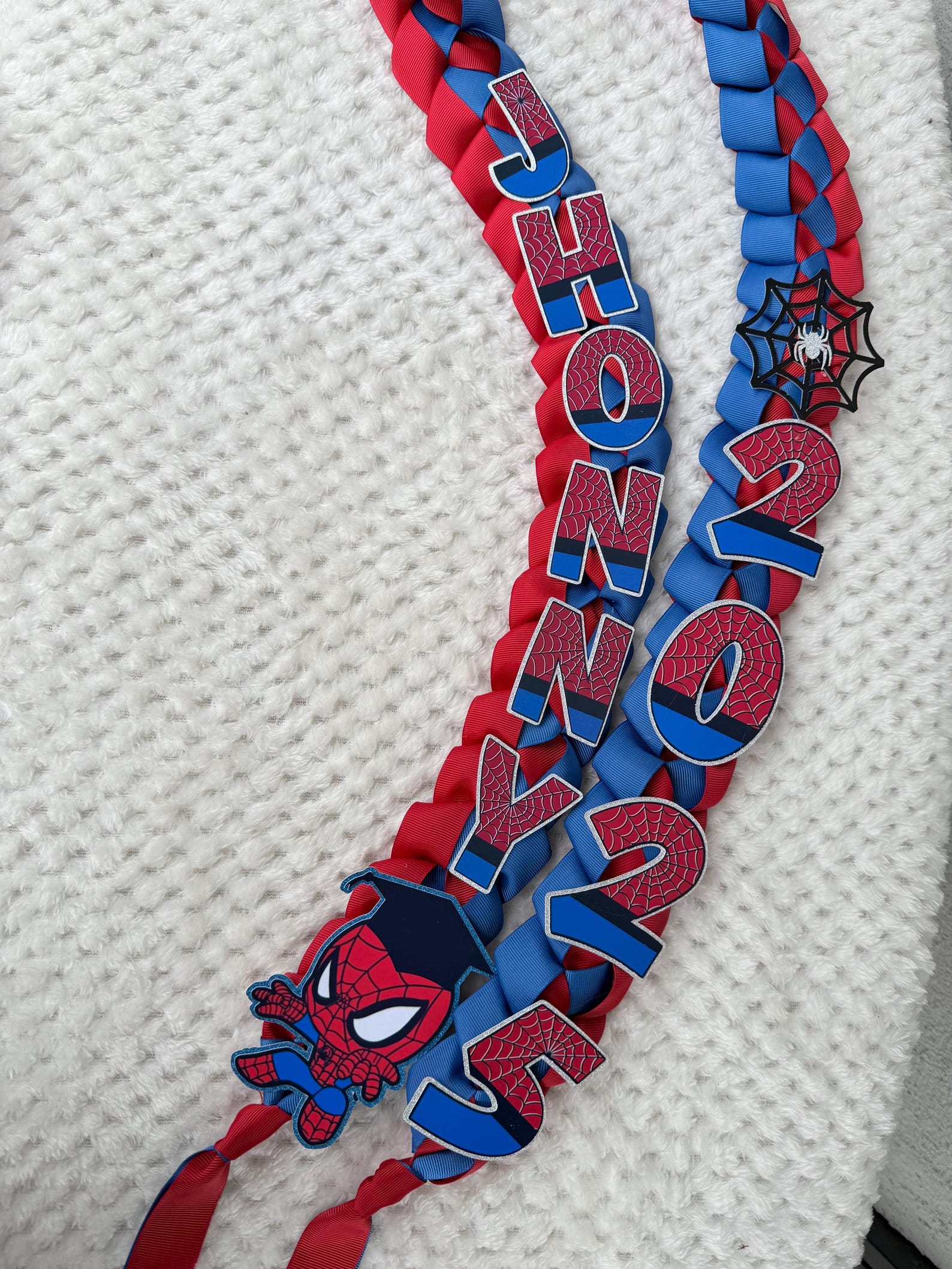 Handmade Spider Graduation Lei: Red & Blue Ribbon, Class of 2026 - Etsy