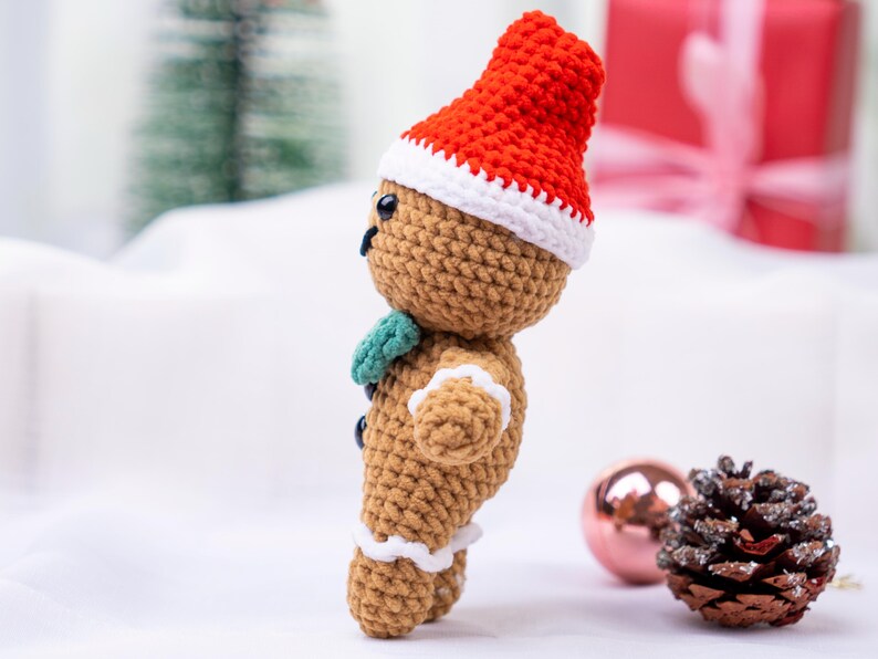 Gingerbread Man Crochet Pattern PDF, Amigurumi Christmas Pattern, Cute ...