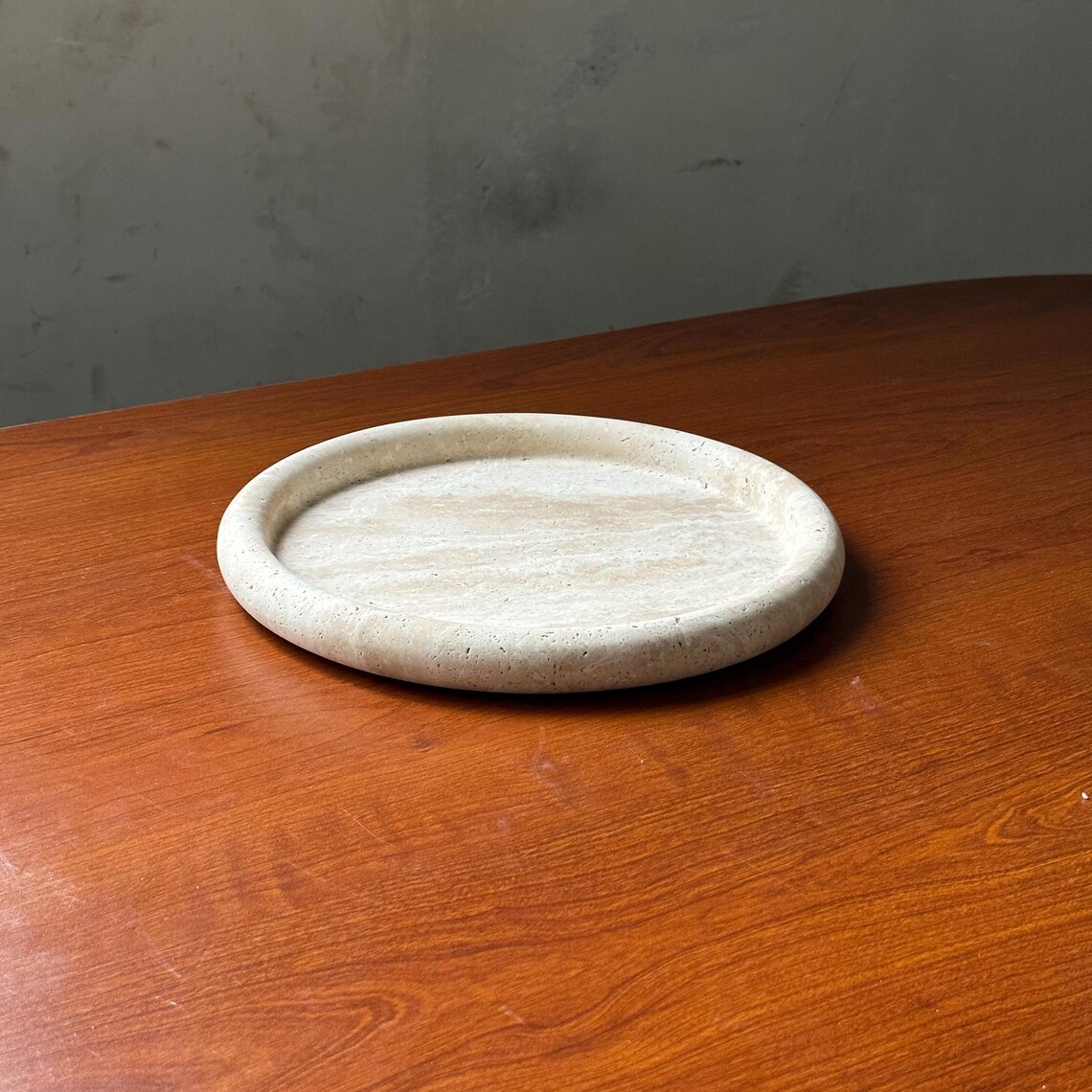 Artisanal Natural Travertine Round Tray – Multifunctional Elegance in 3 ...