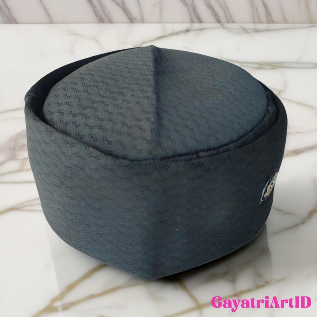 Men's Habasya Cap - Elegant Middle Eastern Style, Comfortable to Wear ...