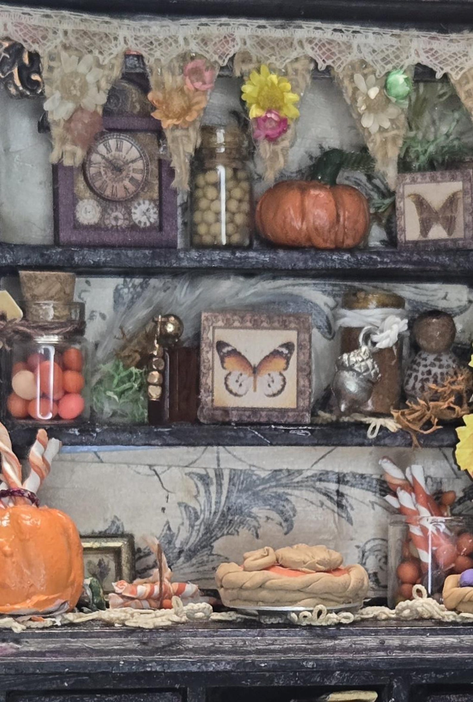 Thanksgiving Hutch - Etsy