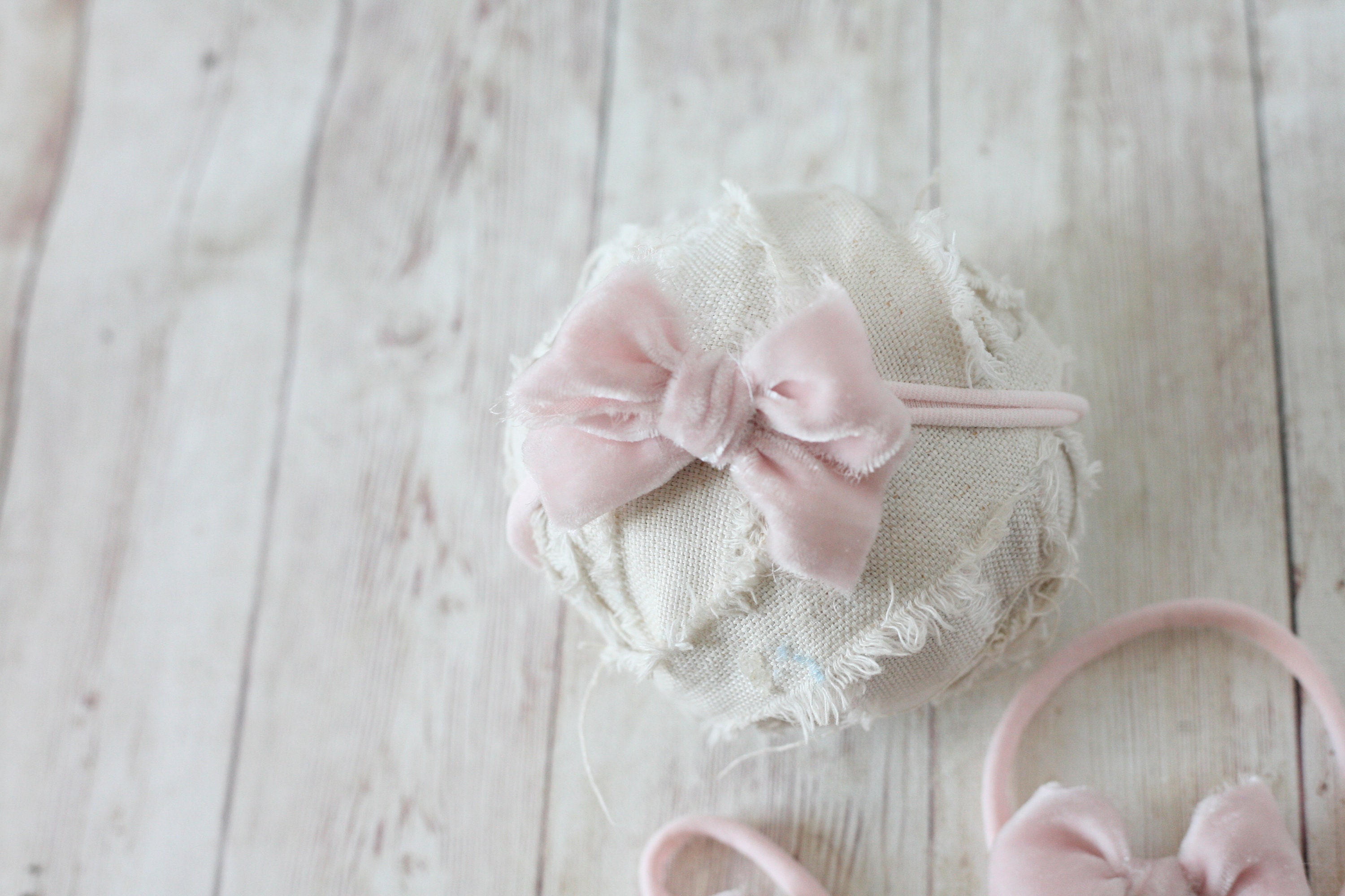 Blushing Velvet Blush Pink Lace Lace Bow Leaf Newborn Headband Tieback ...