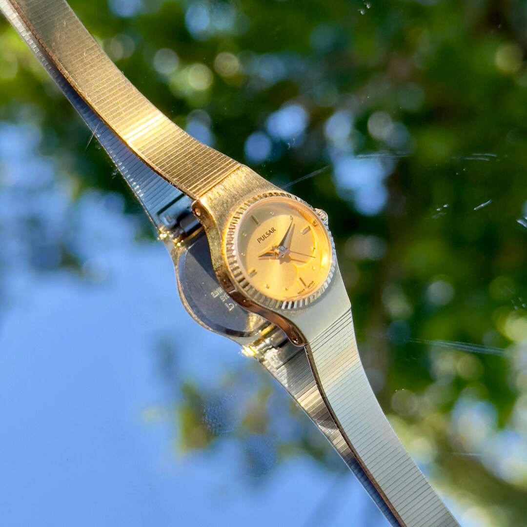 Vintage Pulsar by Seiko Gold Tone Cocktail Watch V811–X007 - Etsy