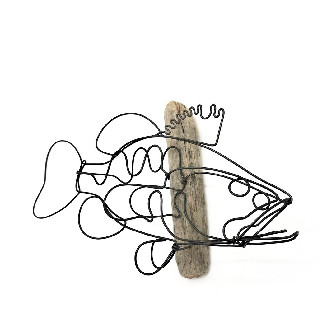 Bass Fish Wall Art, Right Facing Bass Wire Sculpture, Fish Wire Art ...