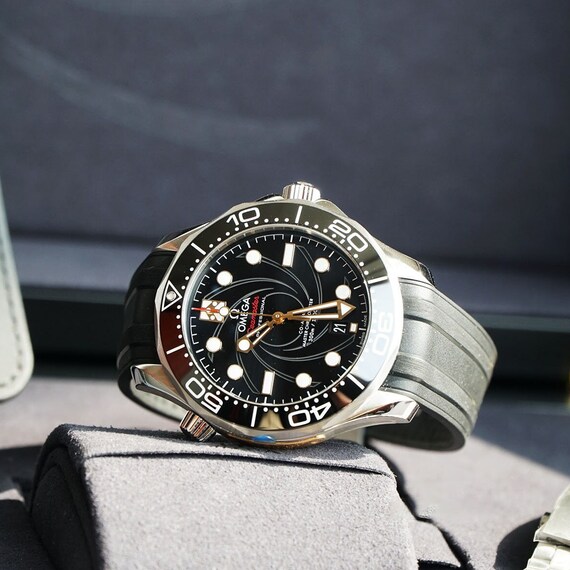 Omega Seamaster Diver 300m Co-Axial Master Chronomete… - Gem