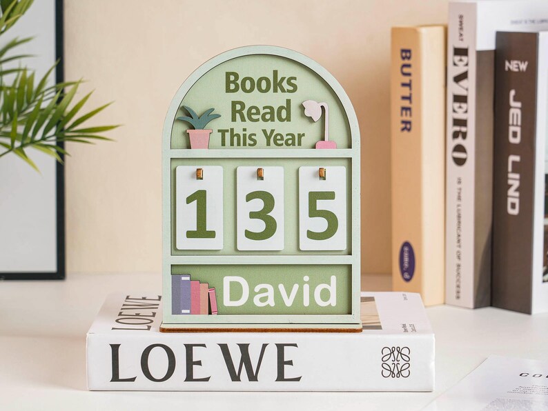 Custom Wooden Books Read Tracker, Personalized Book Counter - Etsy