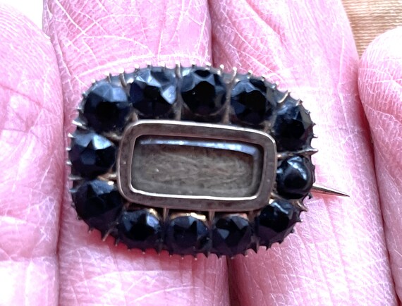 Late Georgian Hair Whitby Jet Mourning Brooch - Gem