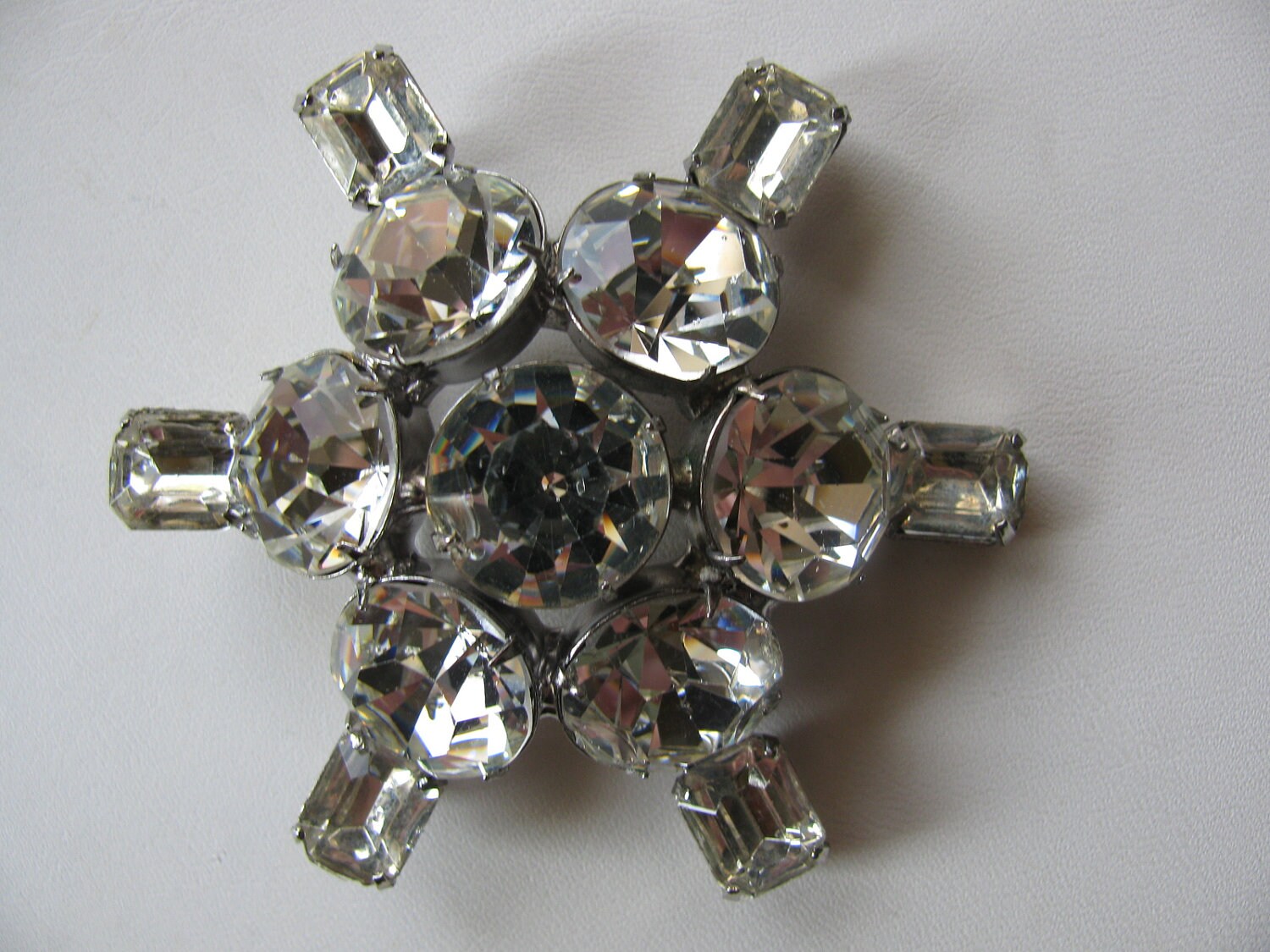 White Rhinestone Starburst Brooch - Etsy