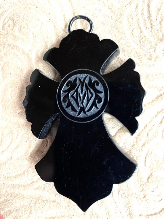 Victorian Jet Pendant Mourning IMO In Memory Of - Gem