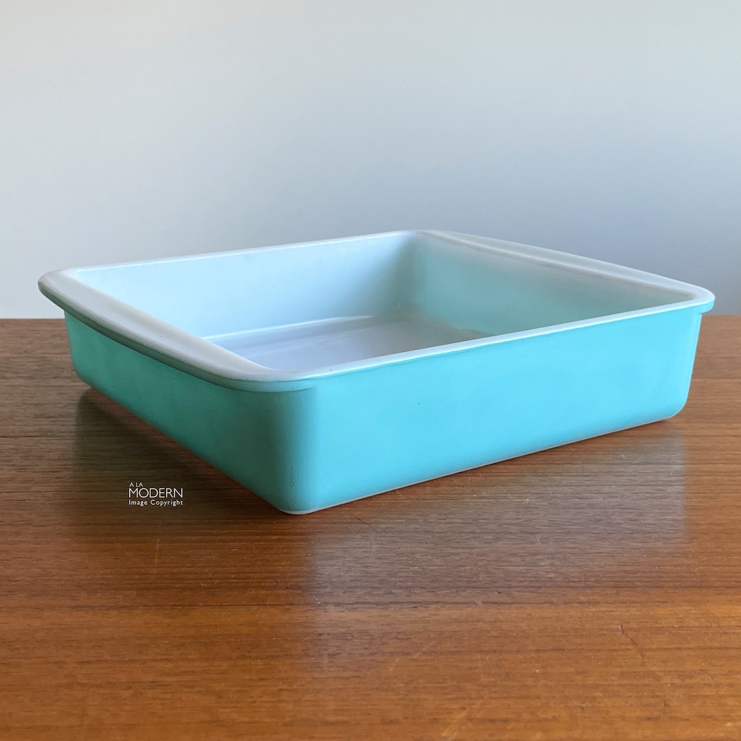 Pyrex Turquoise Blue 222 Square Baking Dish 8x8 Brownie Pan Vintage ...