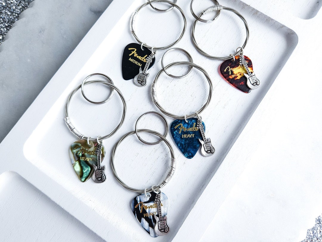 Guitar String Keychain With Guitar Pick, Musician Gift, Guitar Pick ...