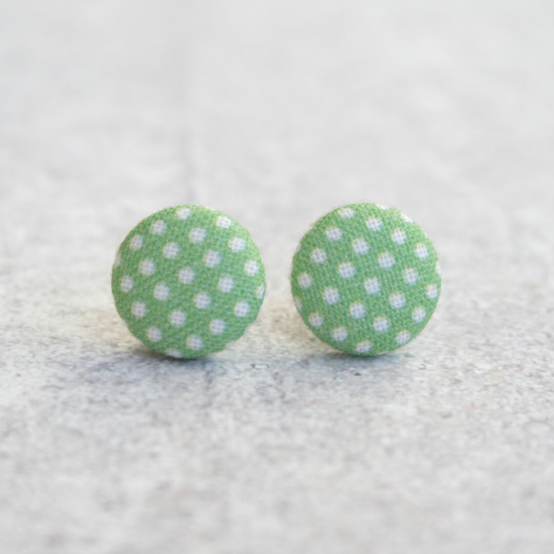 Lawn Dots Fabric Button Earrings - Etsy.de