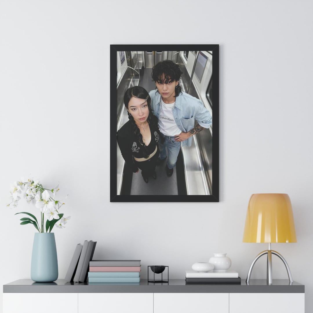 Meet Your Idol: Custom Realistic Portrait With Your Favorite Celebrity ...