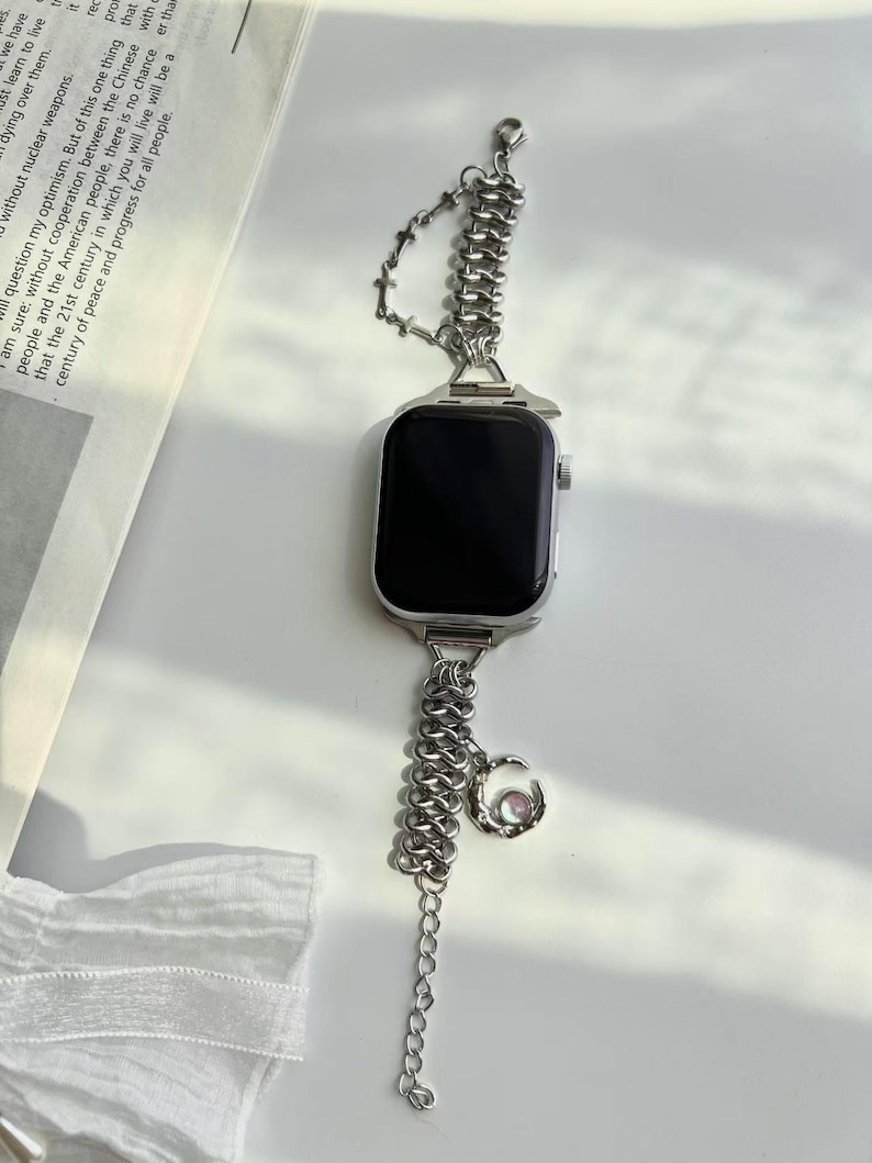 Y2K Minimalist Silver Chain Apple Watch Band,cute Charm Apple Watch ...